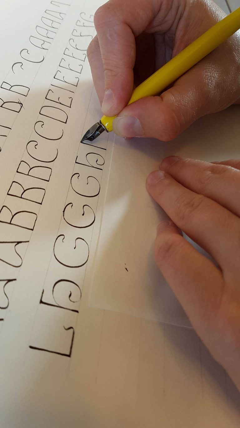 Cours de calligraphie – Calligraphie.be